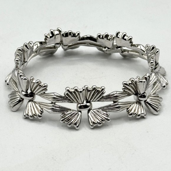 Trifari | Jewelry | Vintage Crown Trifari Silver Floral Bracelet | Poshmark